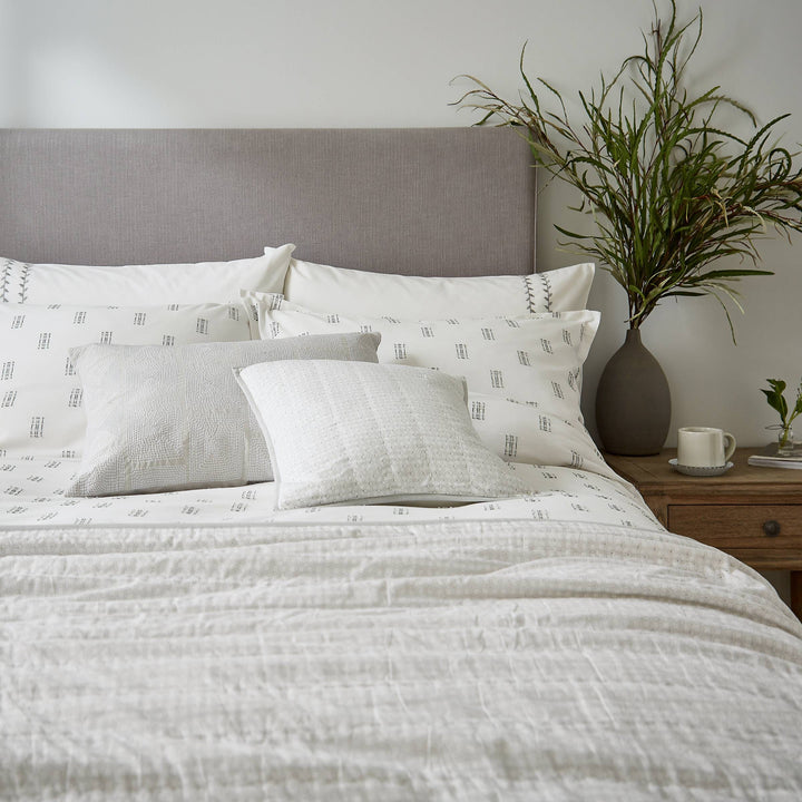 Murmur Bedding Inspired by Nature