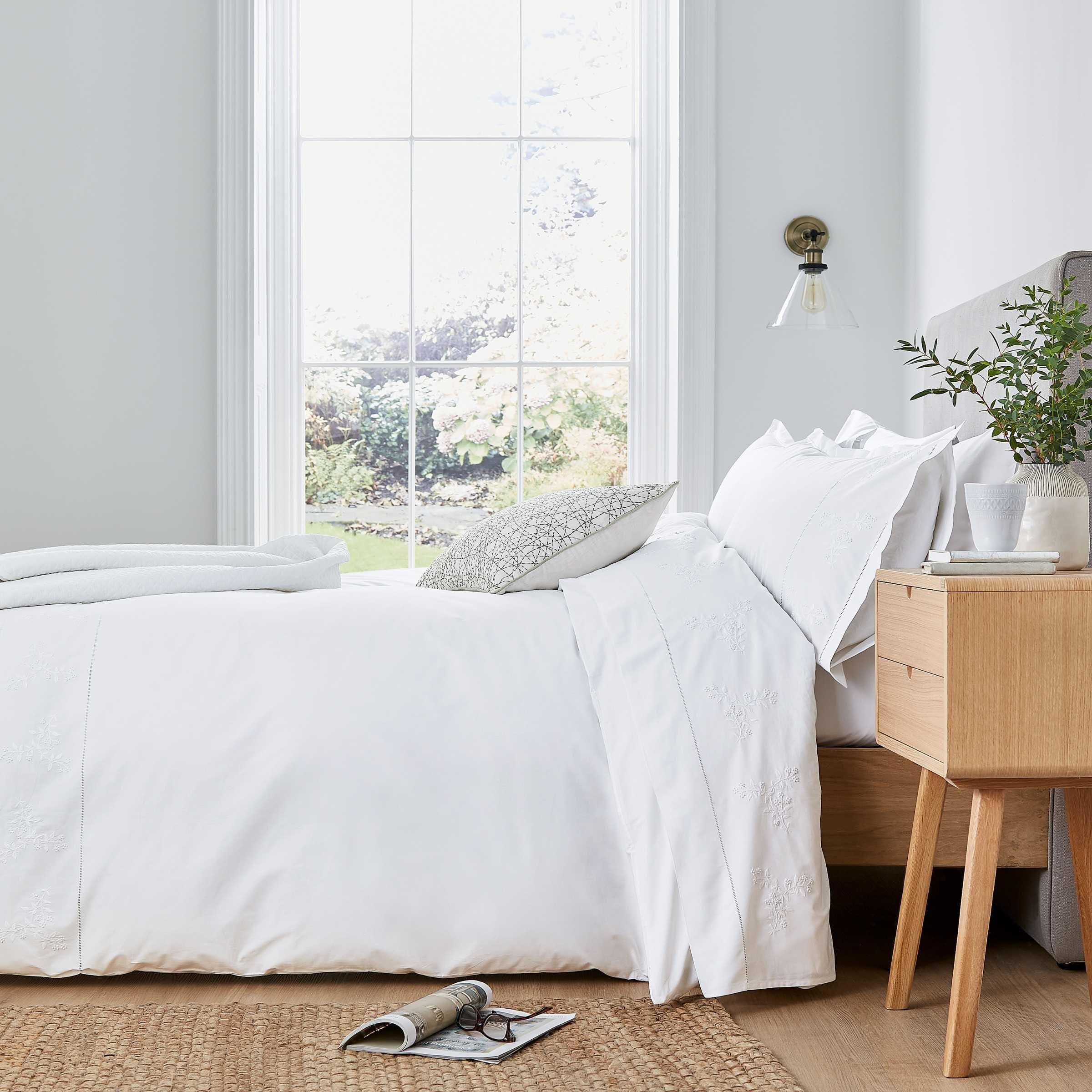 Murmur Bedding Inspired by Nature
