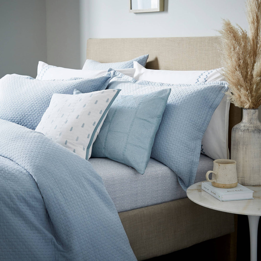 Murmur Bedding Inspired by Nature